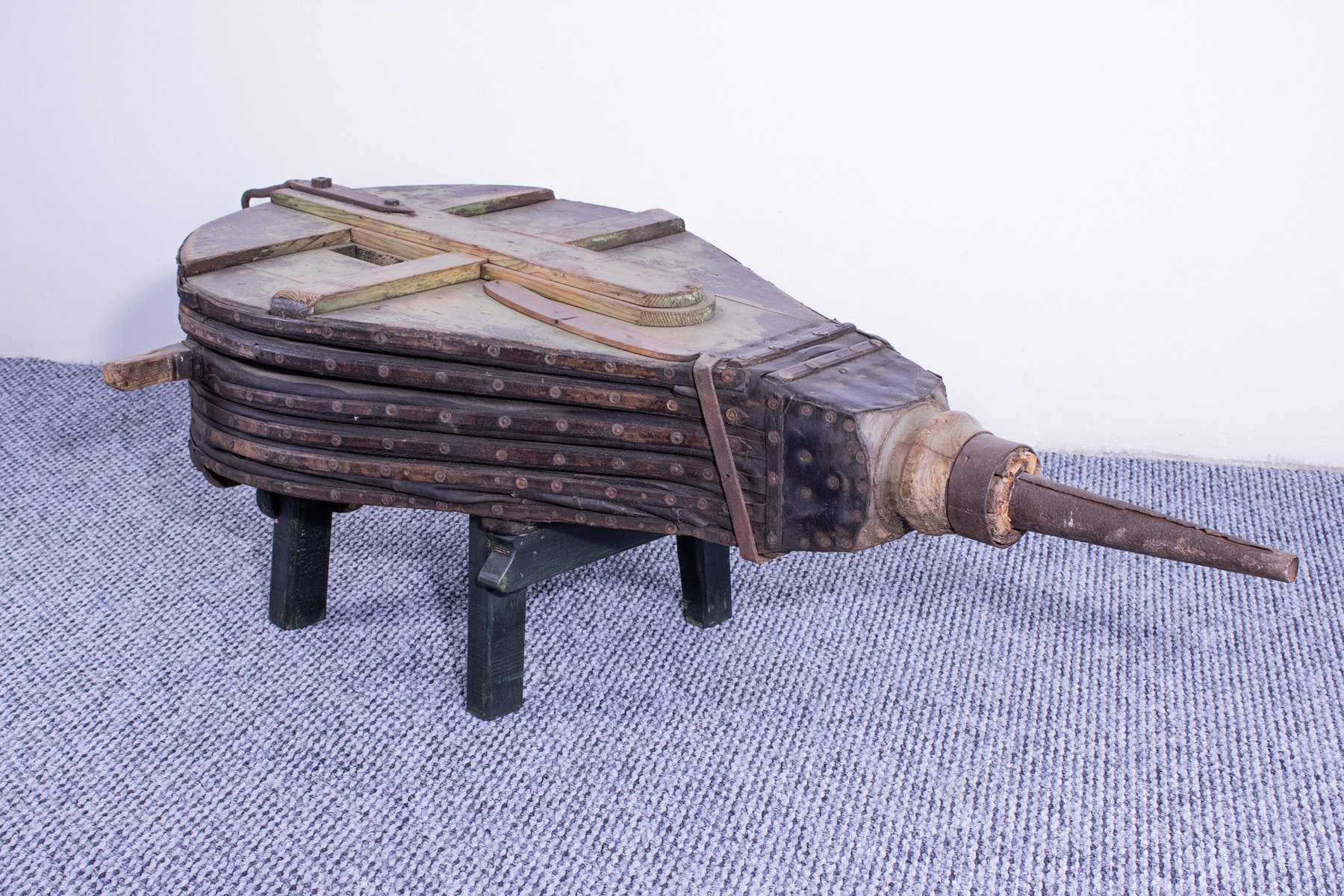 Antique Blacksmith Bellows Coffee Table, 1890s for sale at Pamono