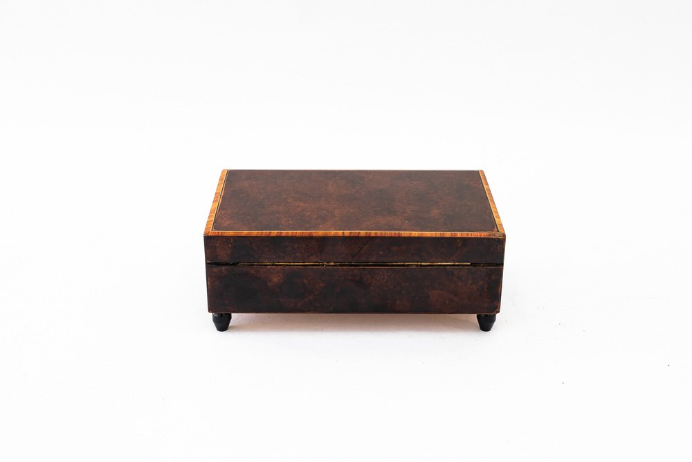 Maple Playing Music Cigarettes Box, Vienna, 1950s for sale at Pamono