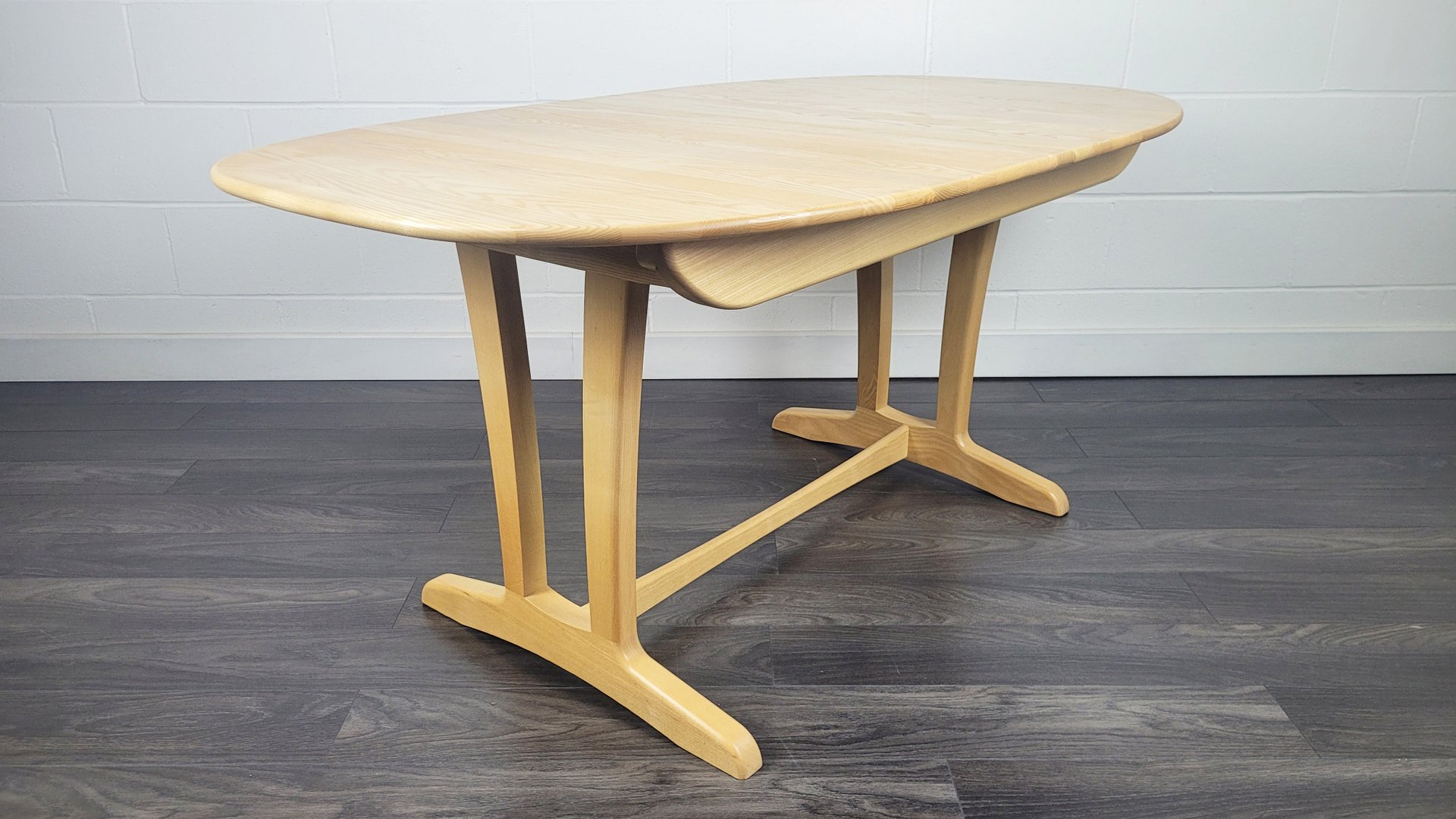 Windsor Extending Dining Table from Ercol, 2000s for sale at Pamono