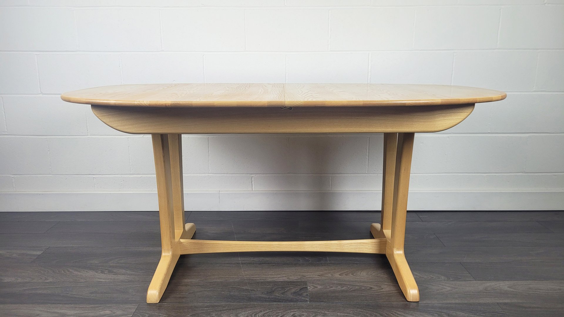 Windsor Extending Dining Table from Ercol, 2000s for sale at Pamono
