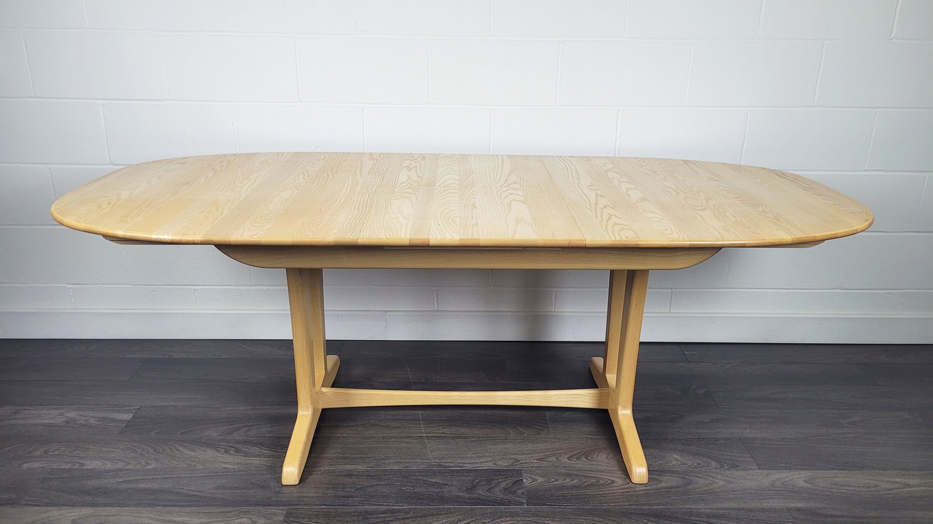 Windsor Extending Dining Table from Ercol, 2000s for sale at Pamono