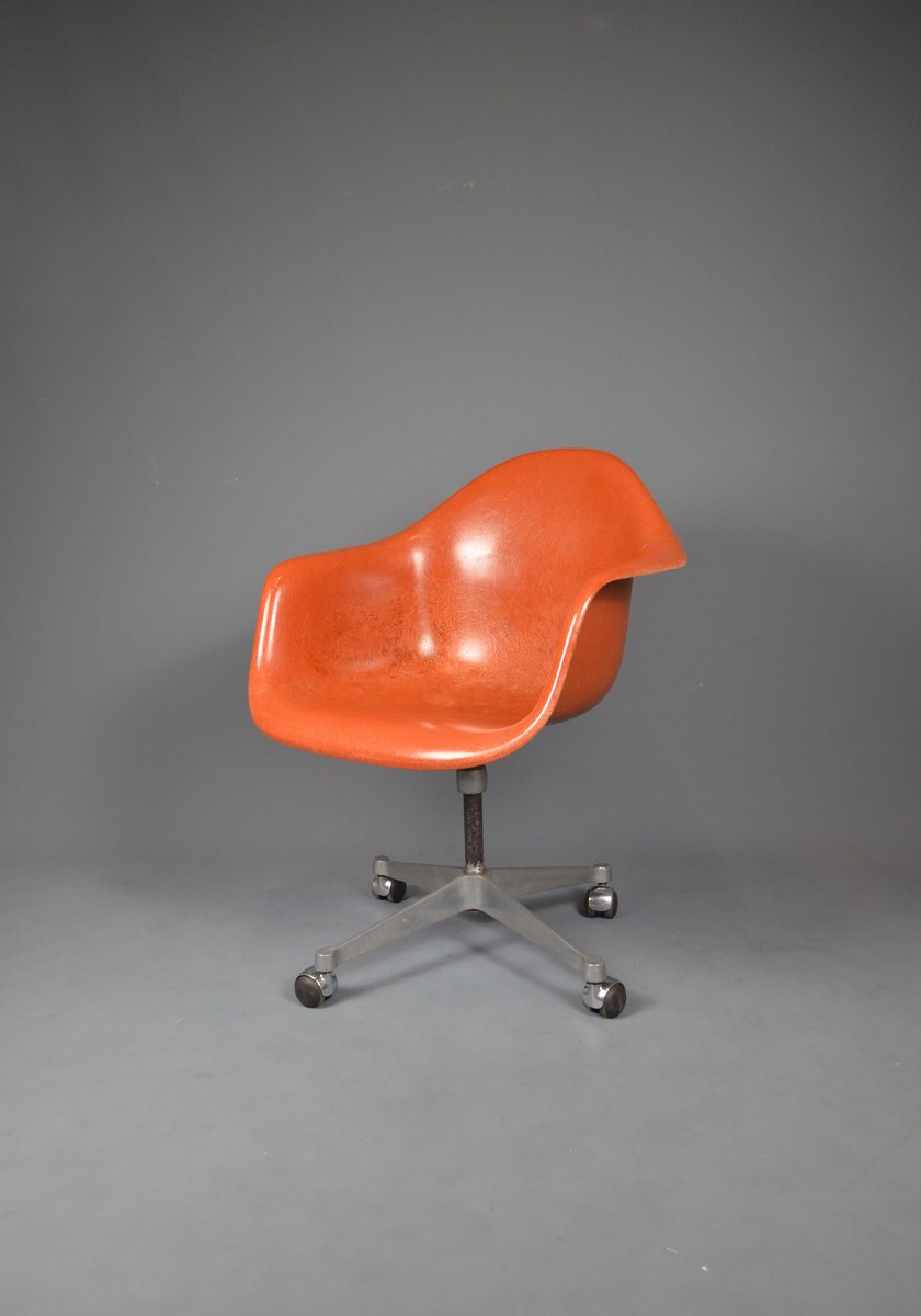 PAC Armchair by Charles & Ray Eames for Herman Miller, 1960s for sale ...