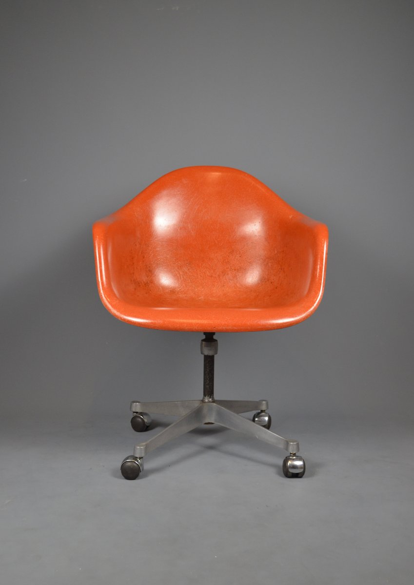 PAC Armchair by Charles & Ray Eames for Herman Miller, 1960s for sale ...