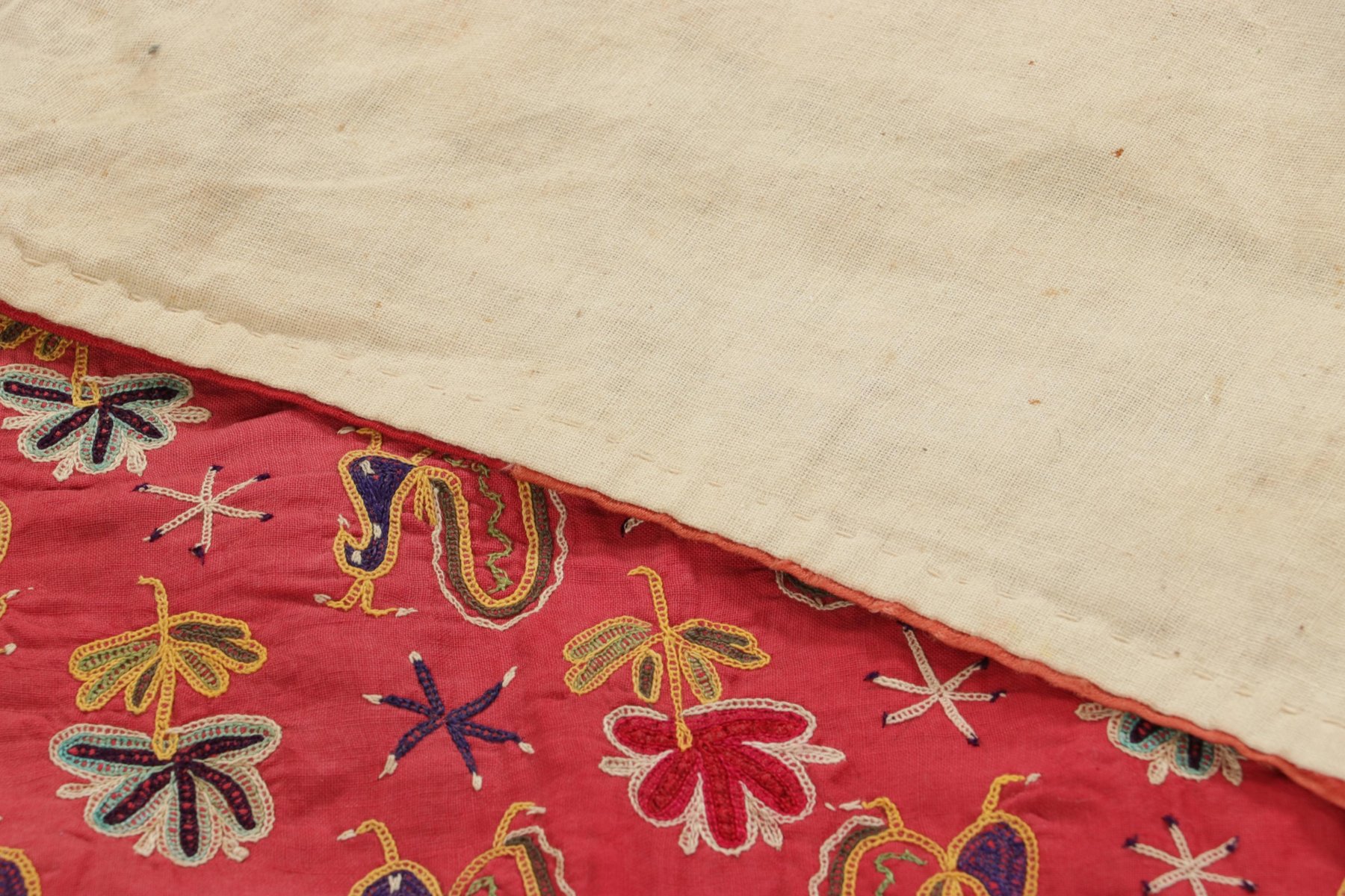 Vintage Indian Square Tapestry with Bird Pictorials for sale at Pamono