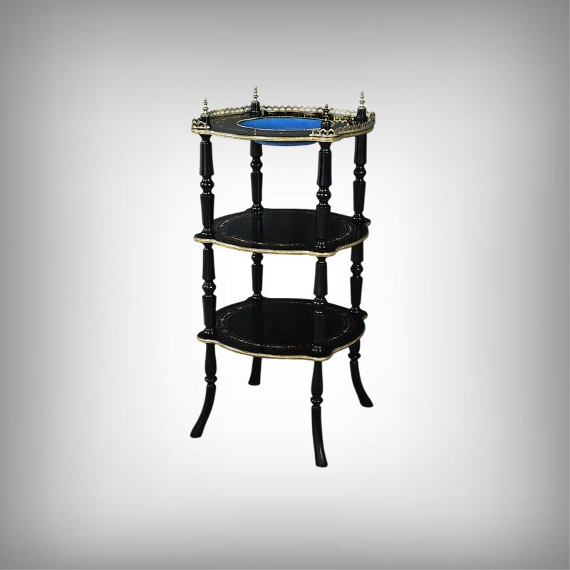 Napoleon III Blackened Wooden Stand for sale at Pamono