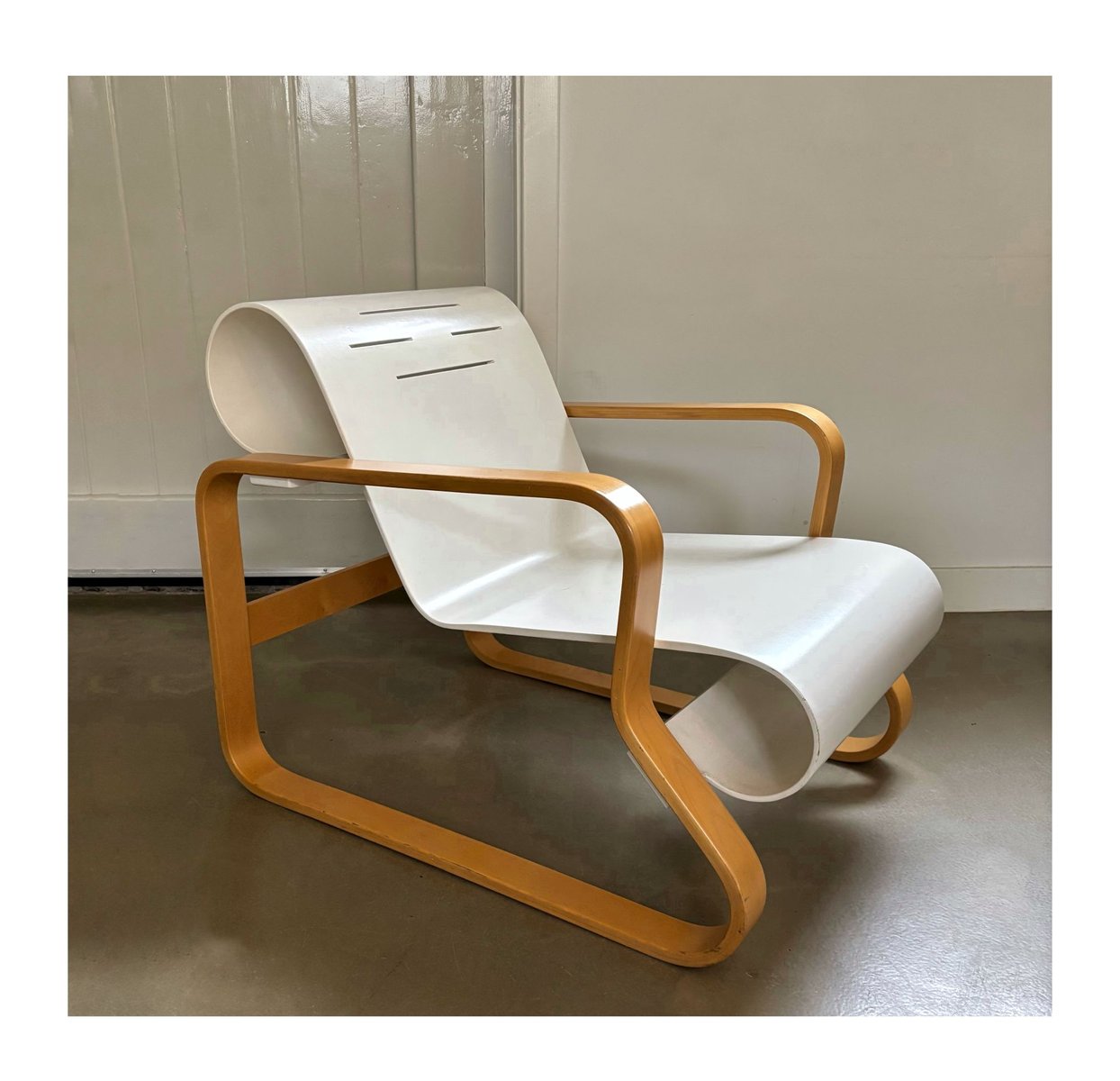 Paimio No. 41 Lounge Chair by Alvar Aalto for Artek, 1980s for sale at ...