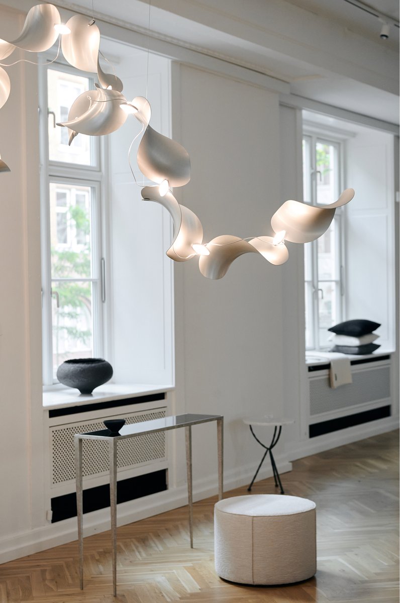 Dune 6 Curve Pendant Light with Silver Polished Shades by Daniel Becker ...