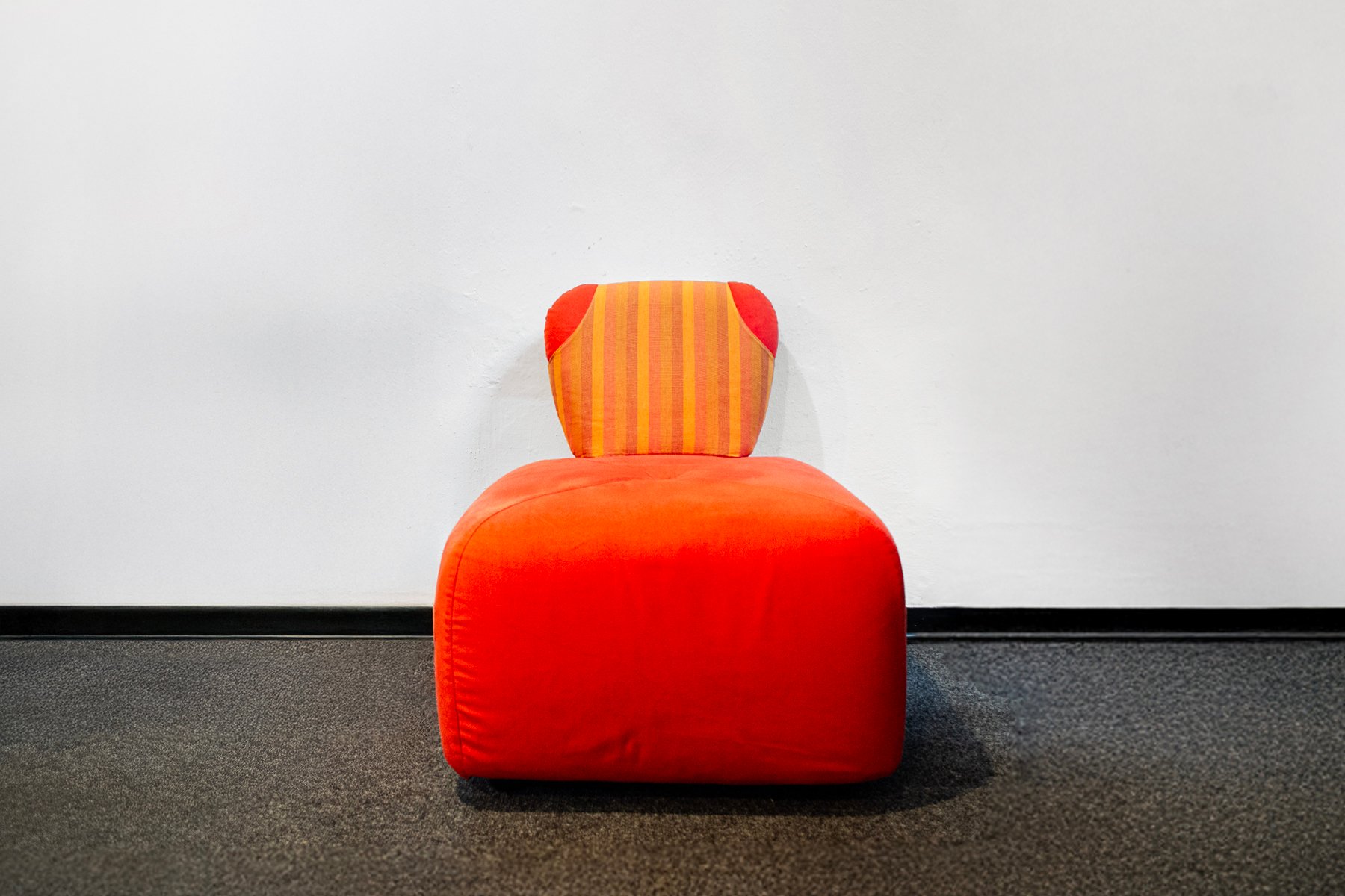 Bomb Lounge Chair by Massimo Morozzi for Tesi, 1990s for sale at Pamono