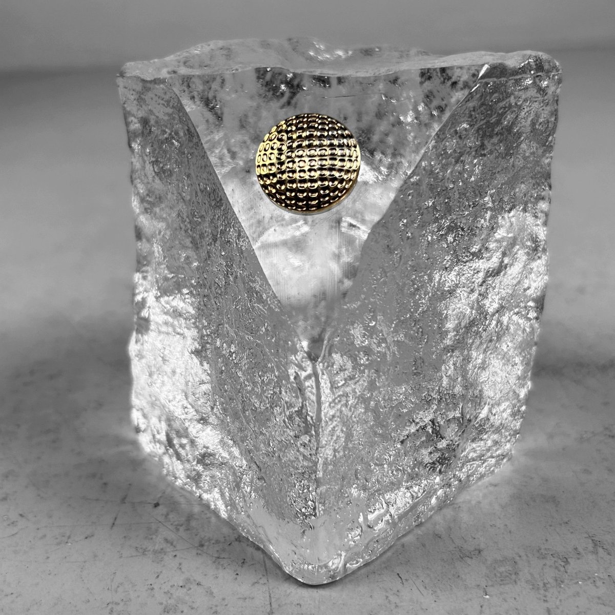 Japanese Paperweight in Crystal, 1970s for sale at Pamono