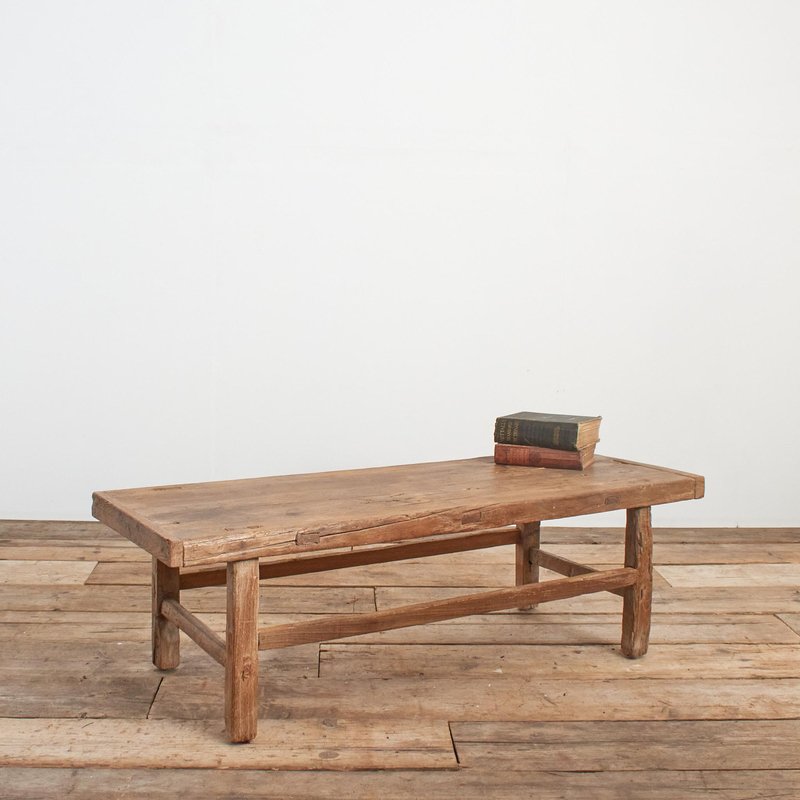 Antique Rustic Elm Coffee Table Au, 1920s for sale at Pamono