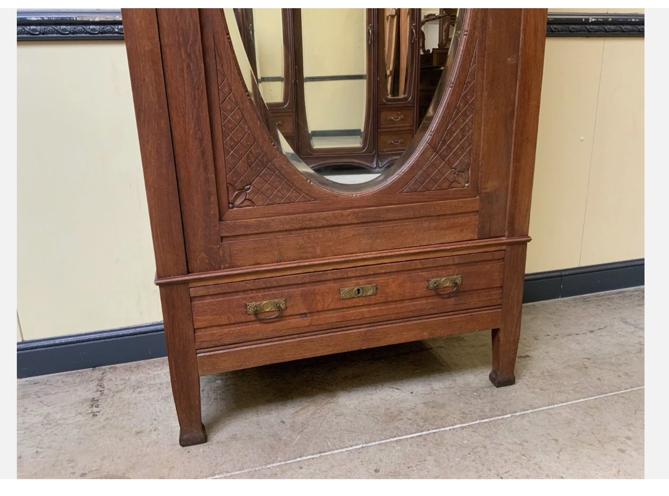Antique Art Nouveau Linen Wardrobe, 1910 for sale at Pamono