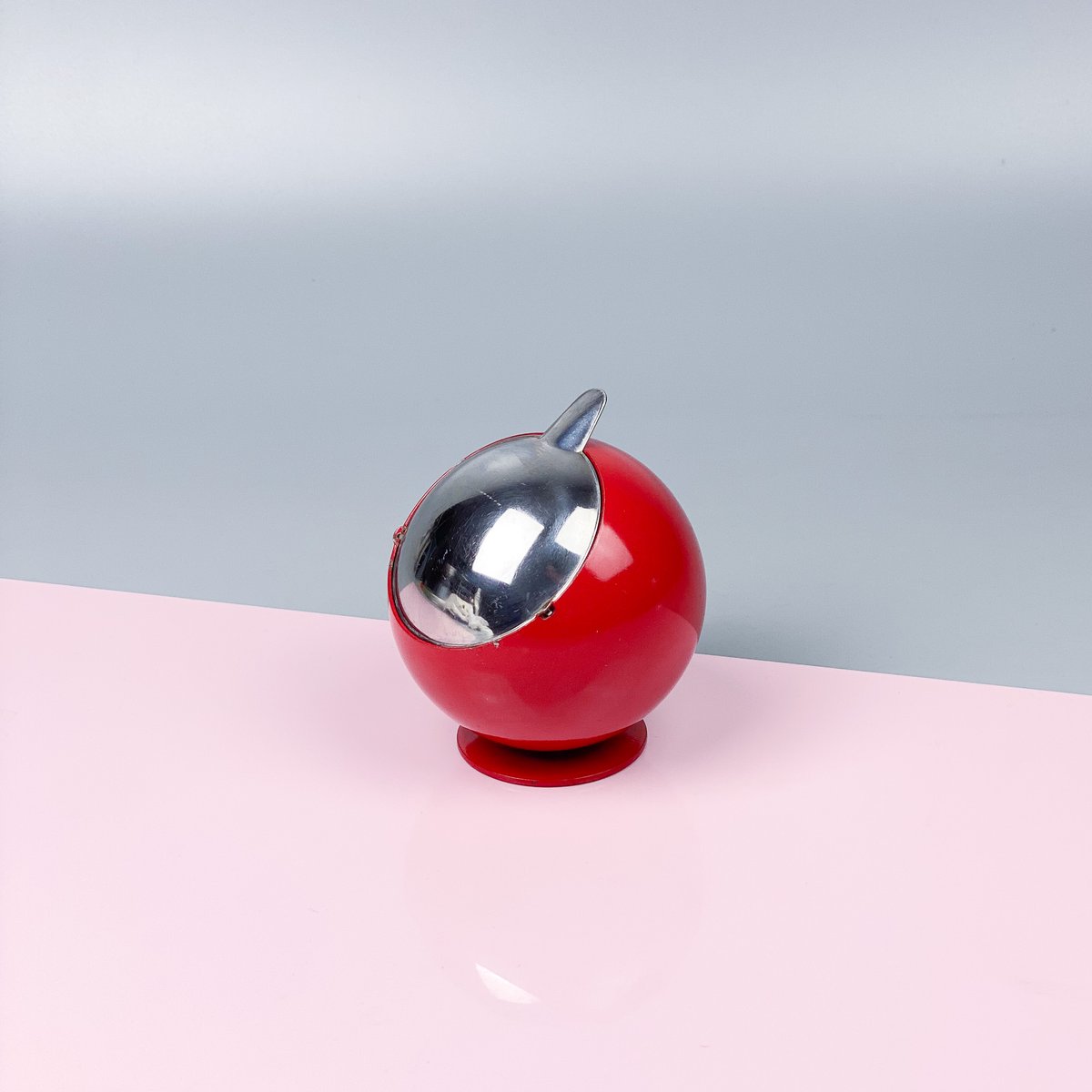 Smoky Space Age Quist Ashtray, 70s from Quist Präsente, 1970s for sale ...