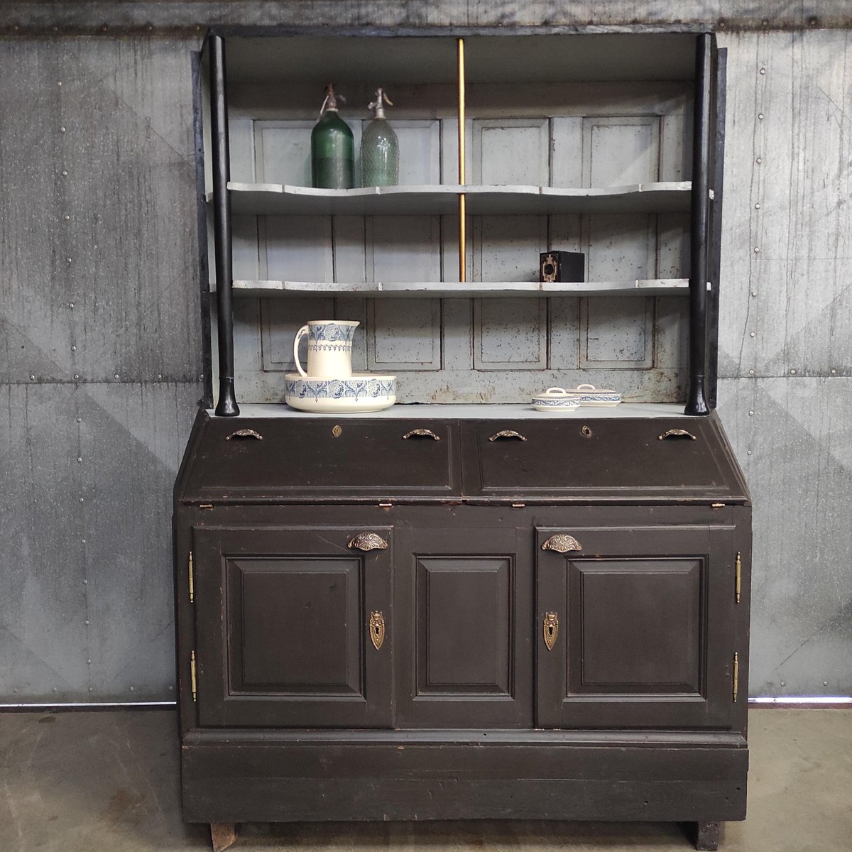 Antique Pantry Cabinet with Gold Accents, 1890s for sale at Pamono