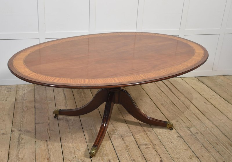 Regency Style Oval Mahogany Dining Table, 1890s for sale at Pamono