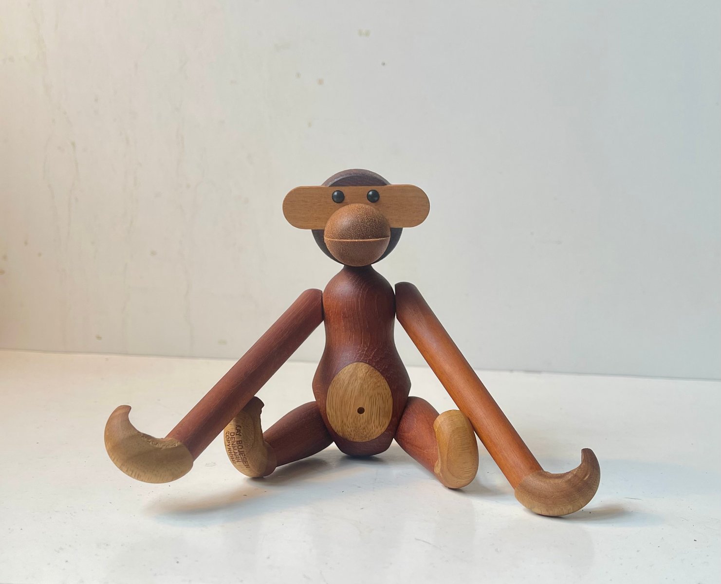 Vintage Monkey in Teak by Kay Bojesen, 1970s for sale at Pamono