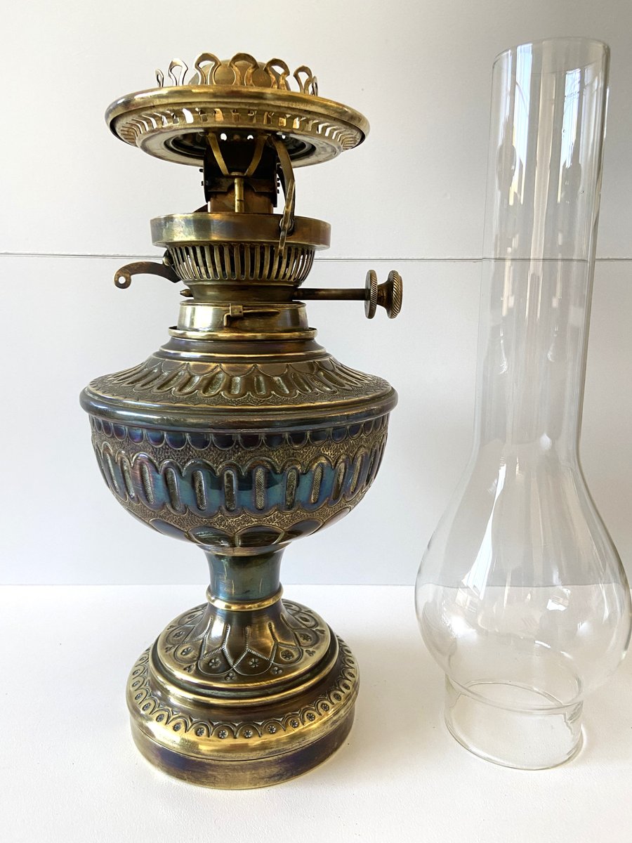 English Napoleon III Kerosene Oil Lamp in Yellow Copper from Hinks ...