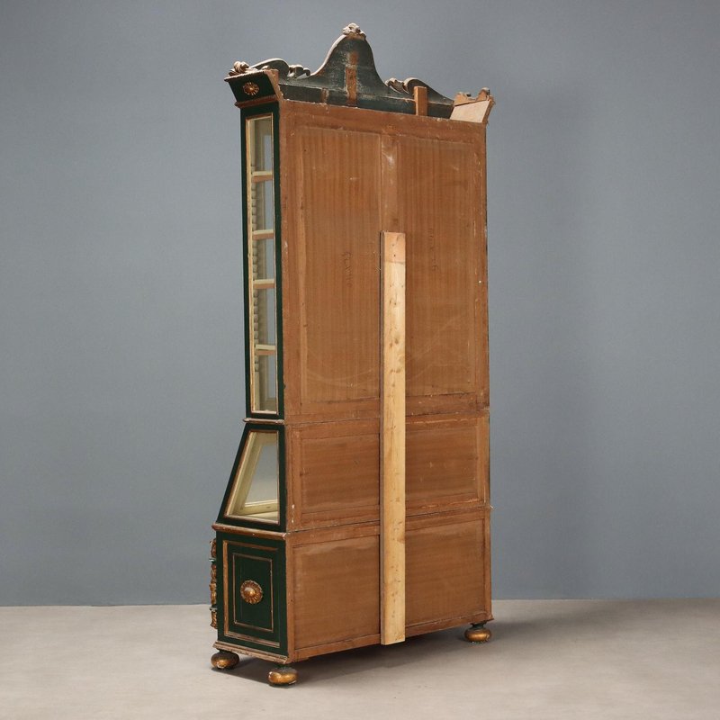 Vetrina italiana in pioppo laccato verde e vetro in vendita su Pamono
