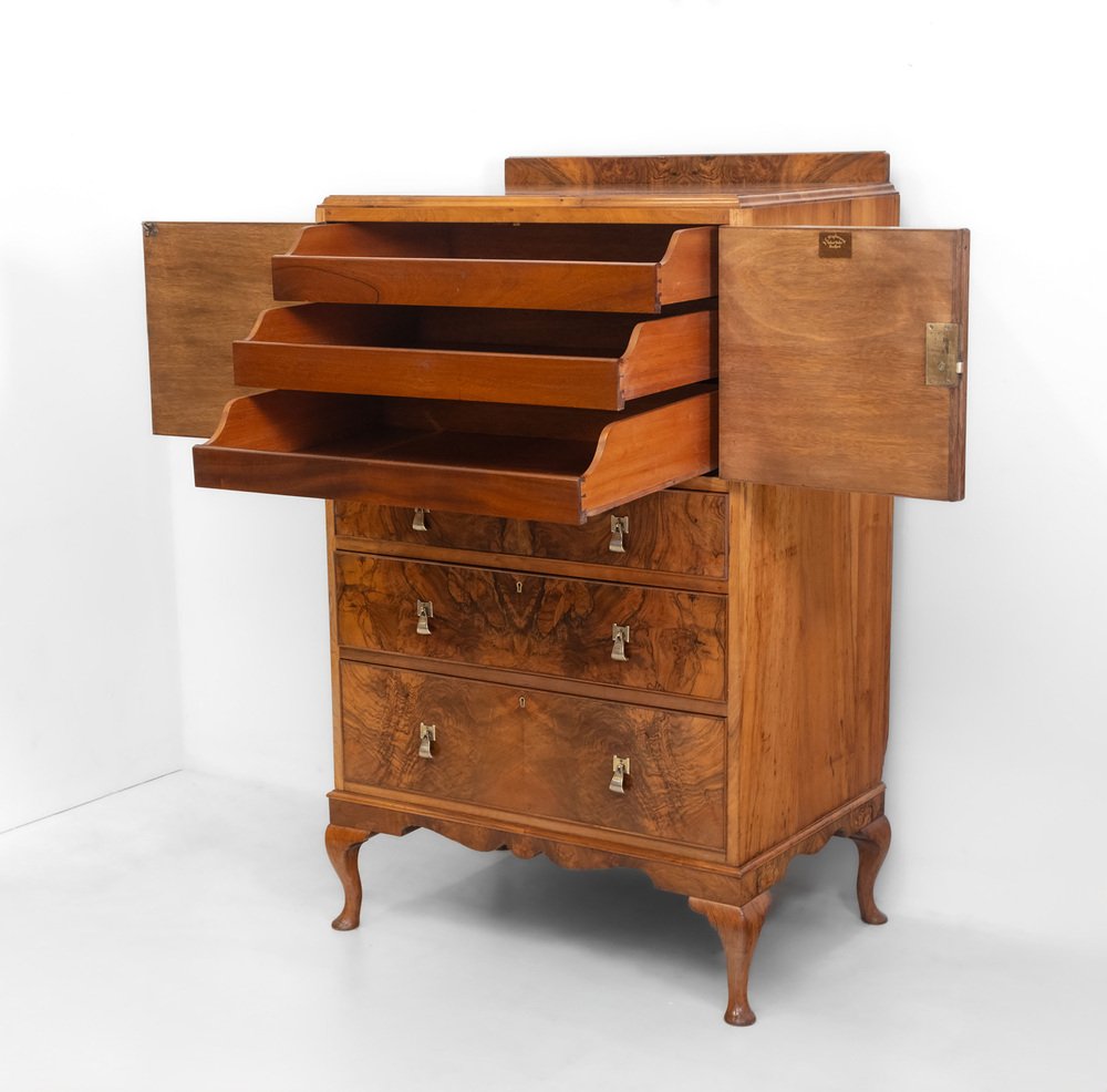 Art Deco Walnut Linen Press Chest of Drawers, 1930s for sale at Pamono