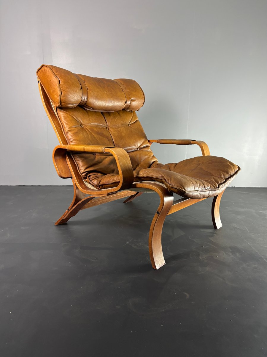Swedish Brazilia Lounge Chair in Leather and Bentwood by Jan Bengstsson ...