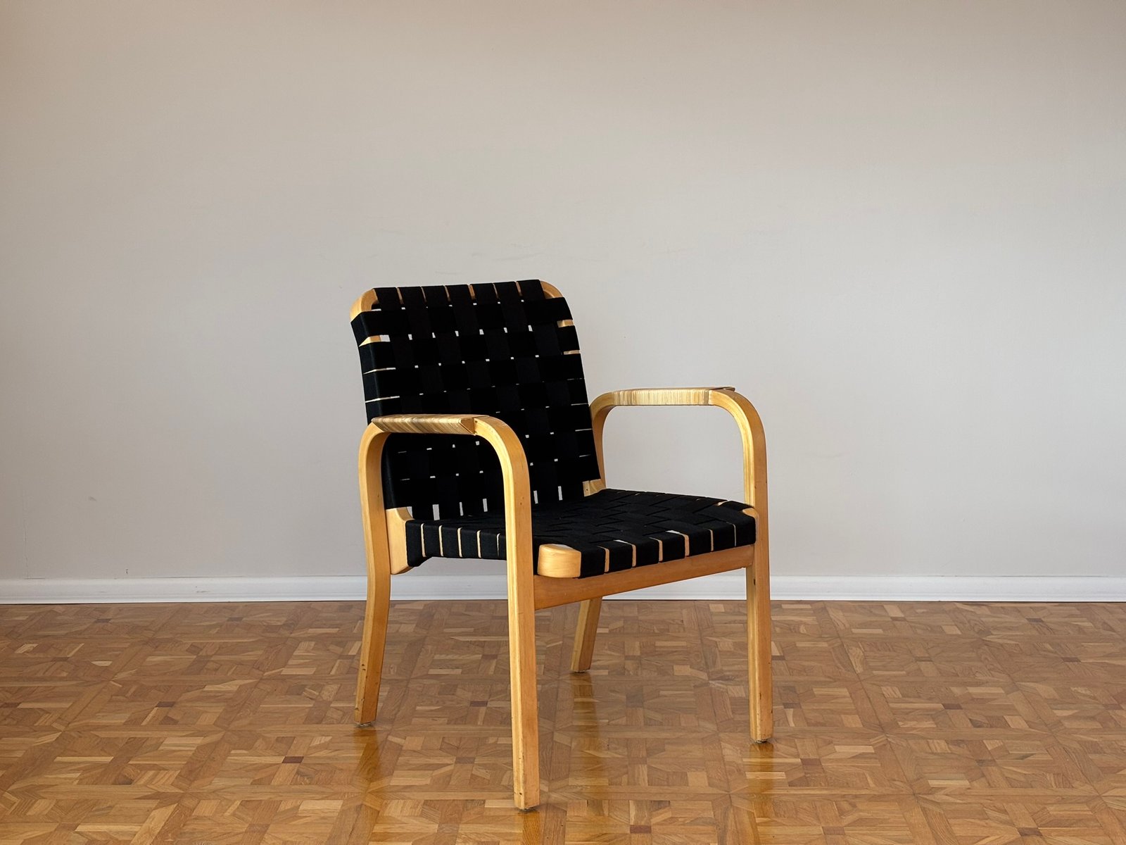 Model 45 Lounge Chair attributed to Alvar Aalto for Artek, 1970s for ...