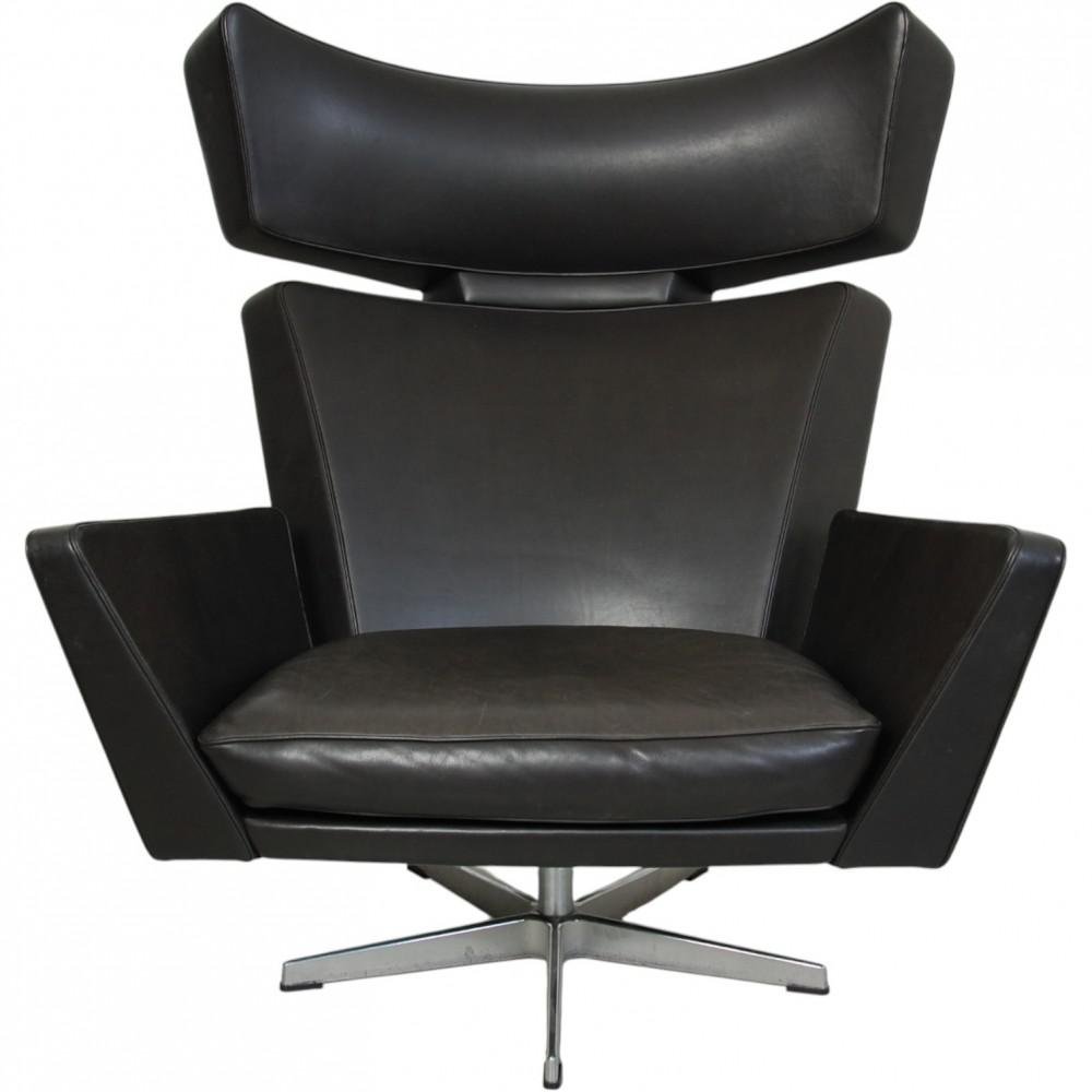 Set of Ox Chair and Ottoman in Black Grace Leather by Arne Jacobsen for ...