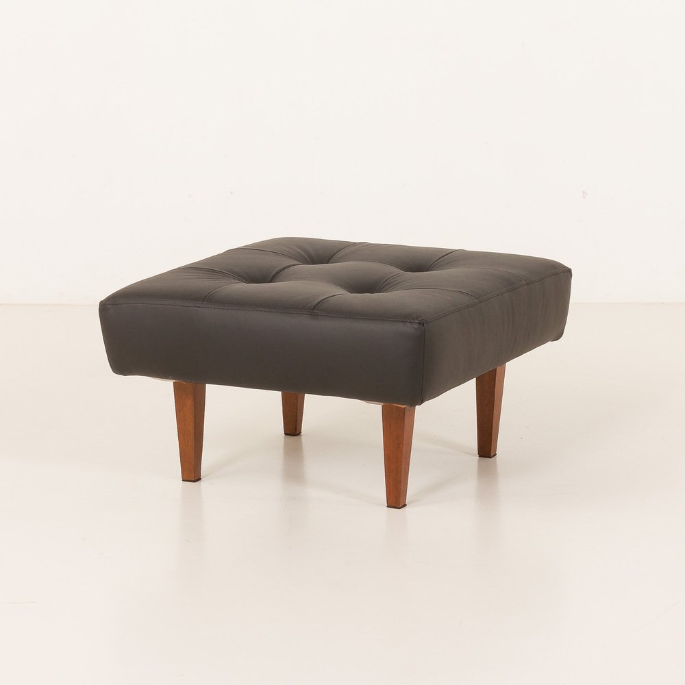 Large Mid-Century Modern Ottoman in Black Leather, 1970s for sale at Pamono