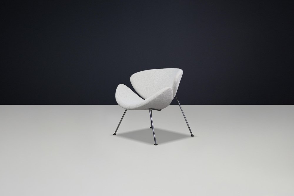 Slice Lounge Chair with Bouclé Upholstery attributed to Pierre Paulin ...