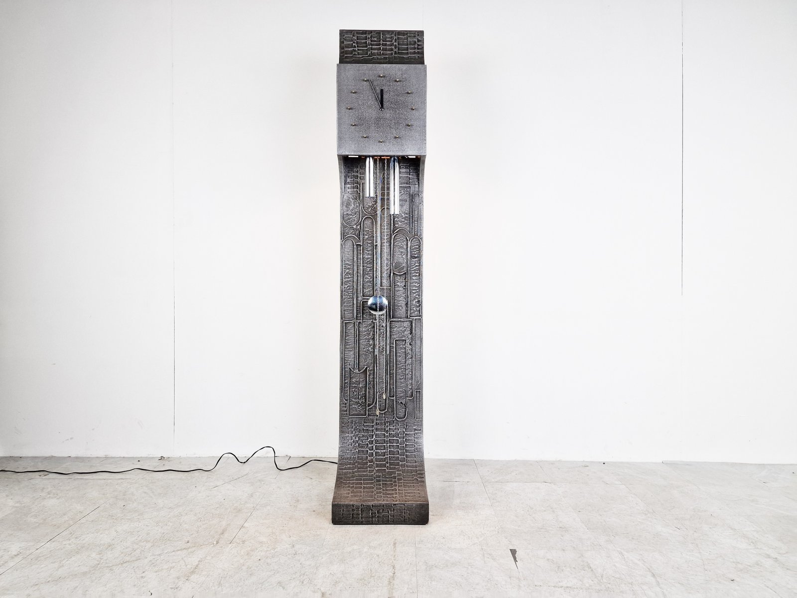 Vintage Brutalist Standing Clock, 1970s for sale at Pamono