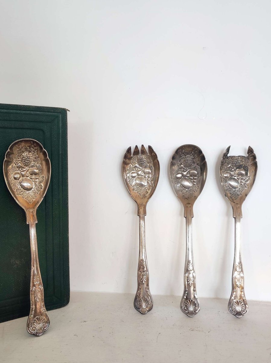 Italian Silver-Plated Serving Cutlery, 1920s, Set of 4 for sale at Pamono