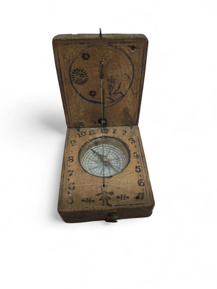 Portable Wooden Sundial, 1890 for sale at Pamono