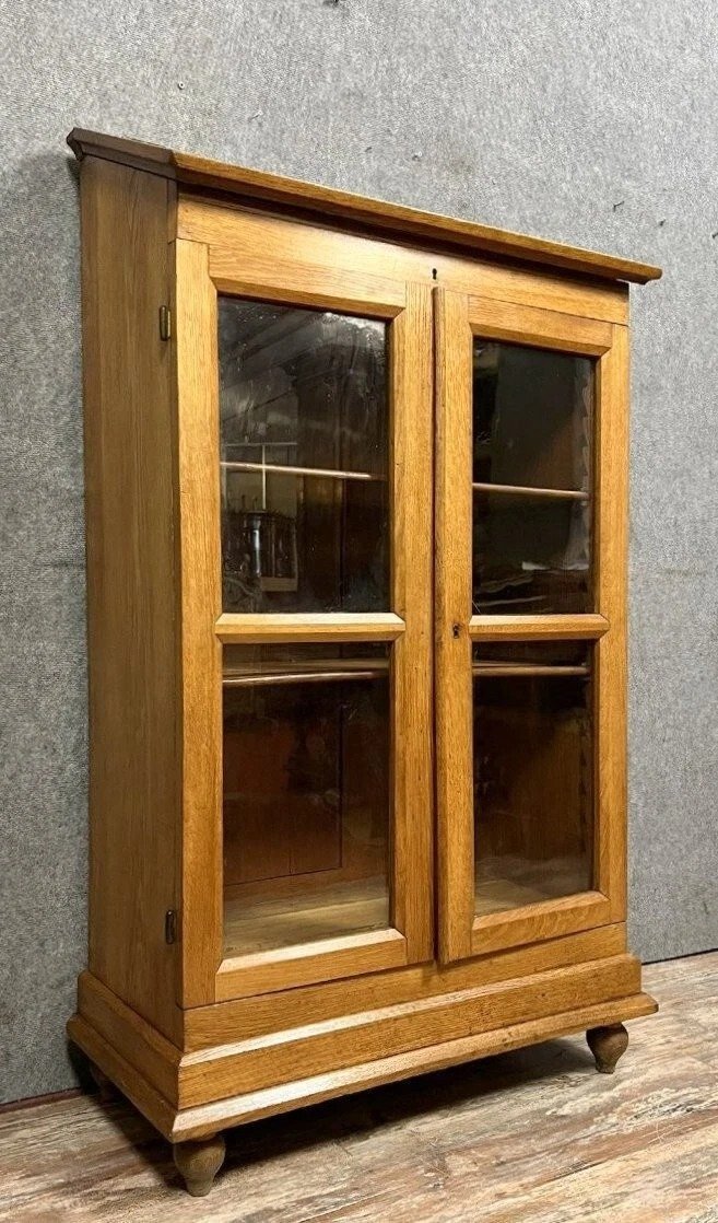 Napoleon III Pharmacy Display Case in Oak, 1880s for sale at Pamono