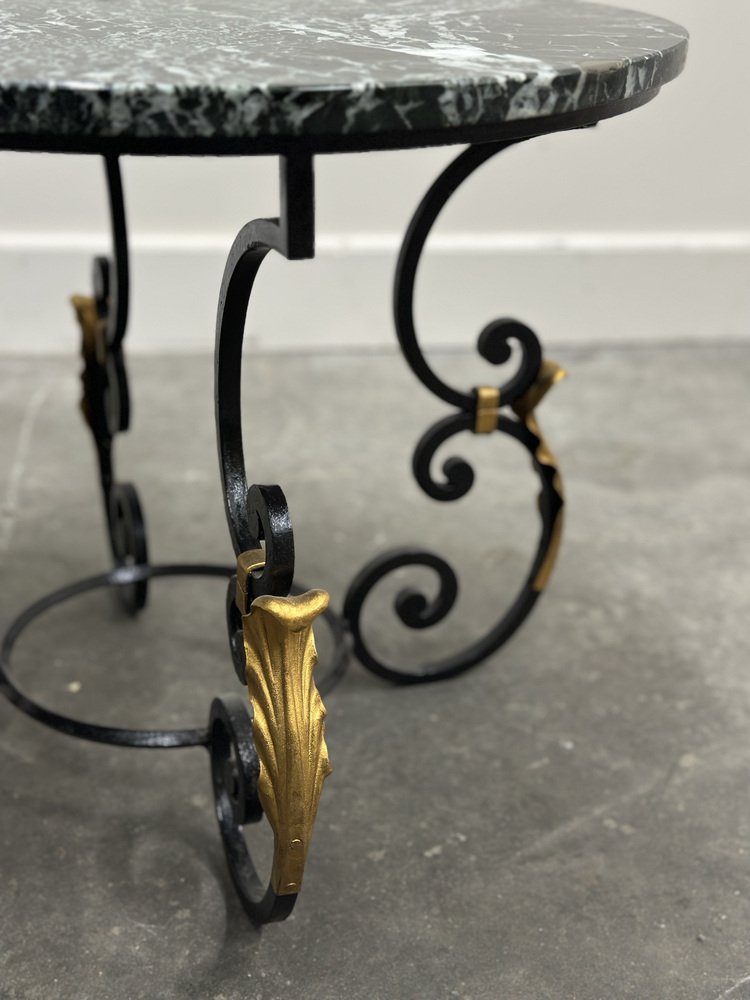 Table Basse Néoclassique Revival dans le style d'Hollywood Regency ...