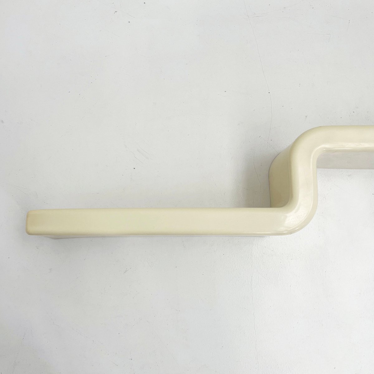 Space Age White Zig Zag Shelf, 1970s for sale at Pamono