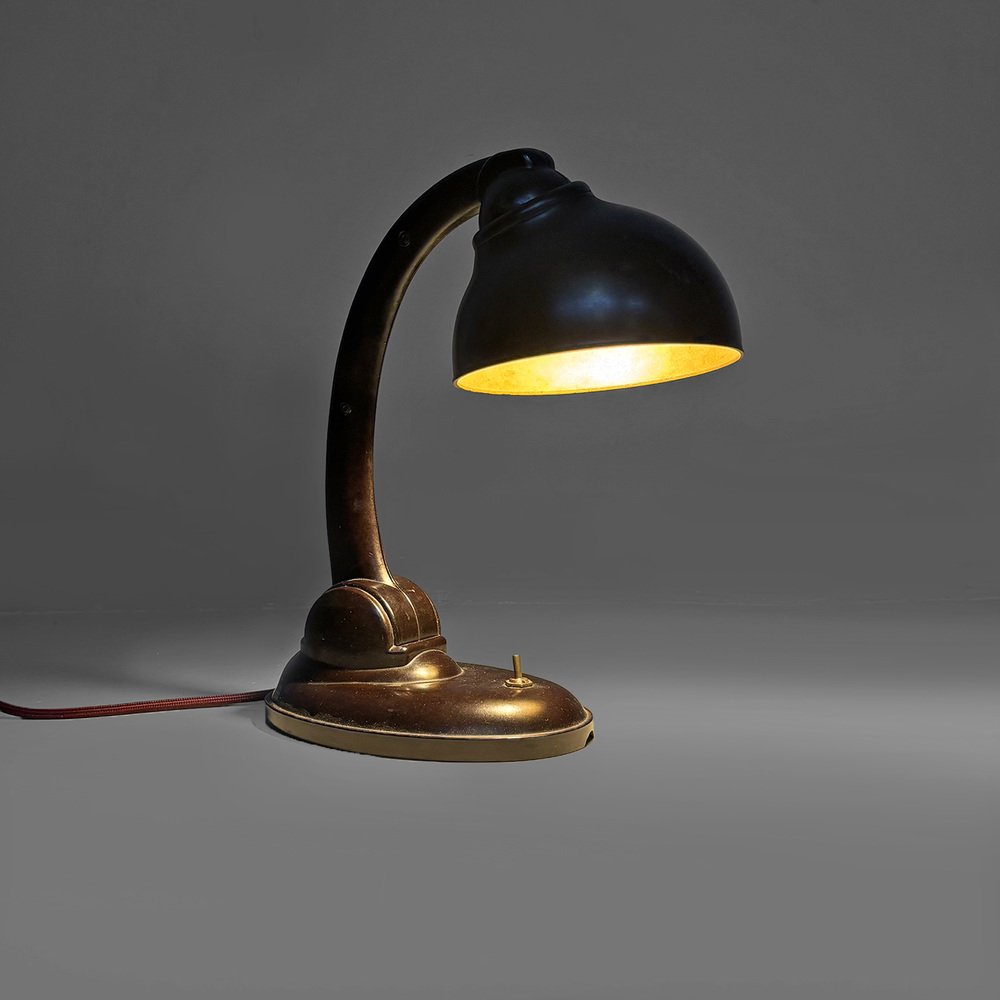 Italian Art Deco Type 11126 Table Lamp by Eric Kirkman Cole, 1930s for ...