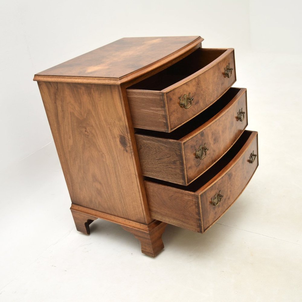 Commode à Tiroirs en Loupe de Noyer, 1930s en vente sur Pamono