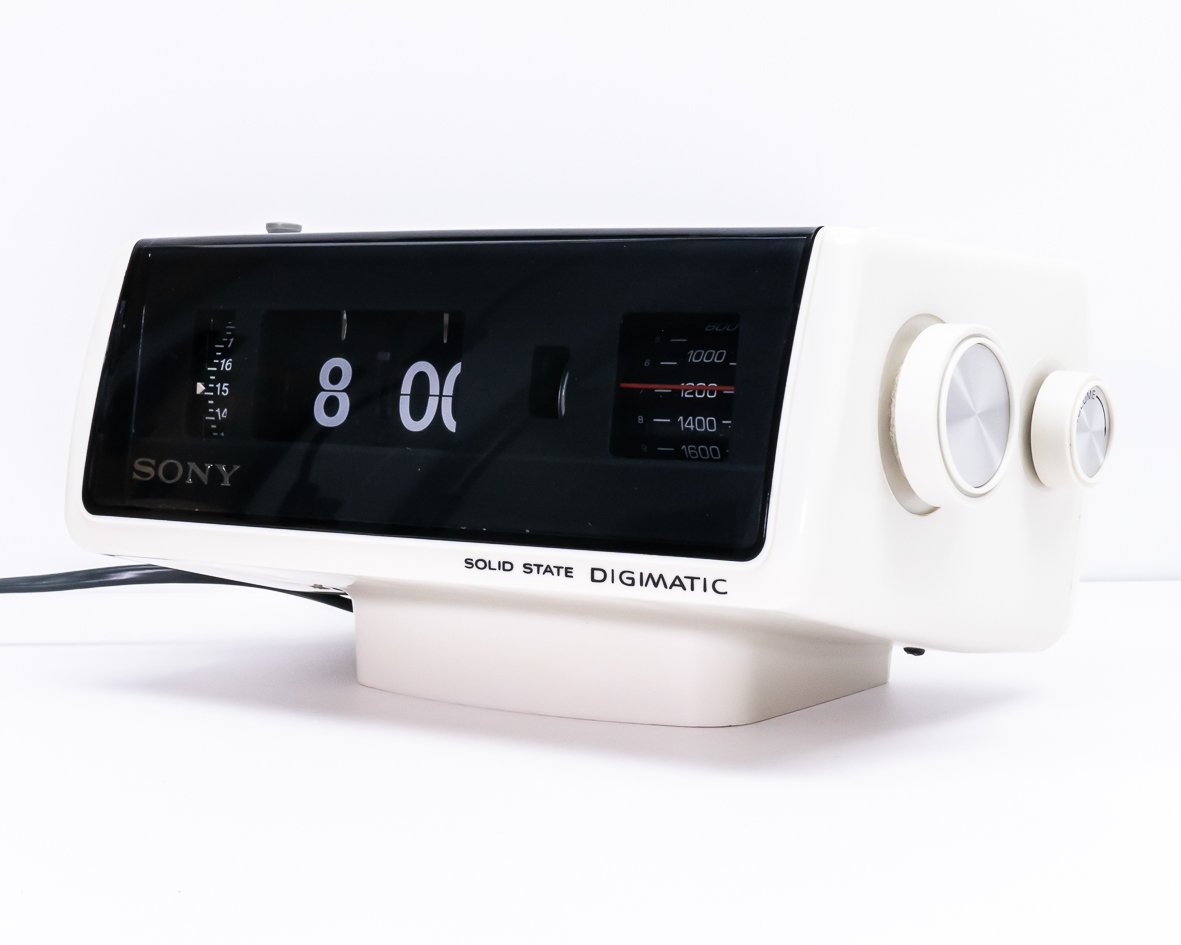 Sony Digimatic 8rc-110e Flip Radio Alarm Clock, 1970s for sale at Pamono