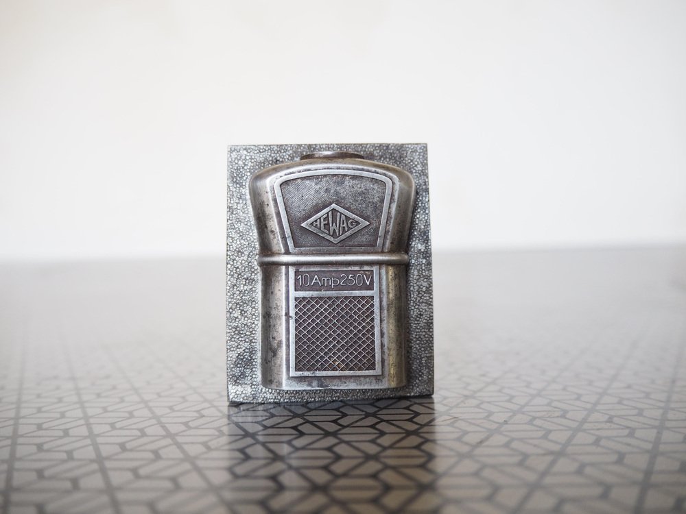 Mid-Century Modern Steel Paperweight, 1950s for sale at Pamono