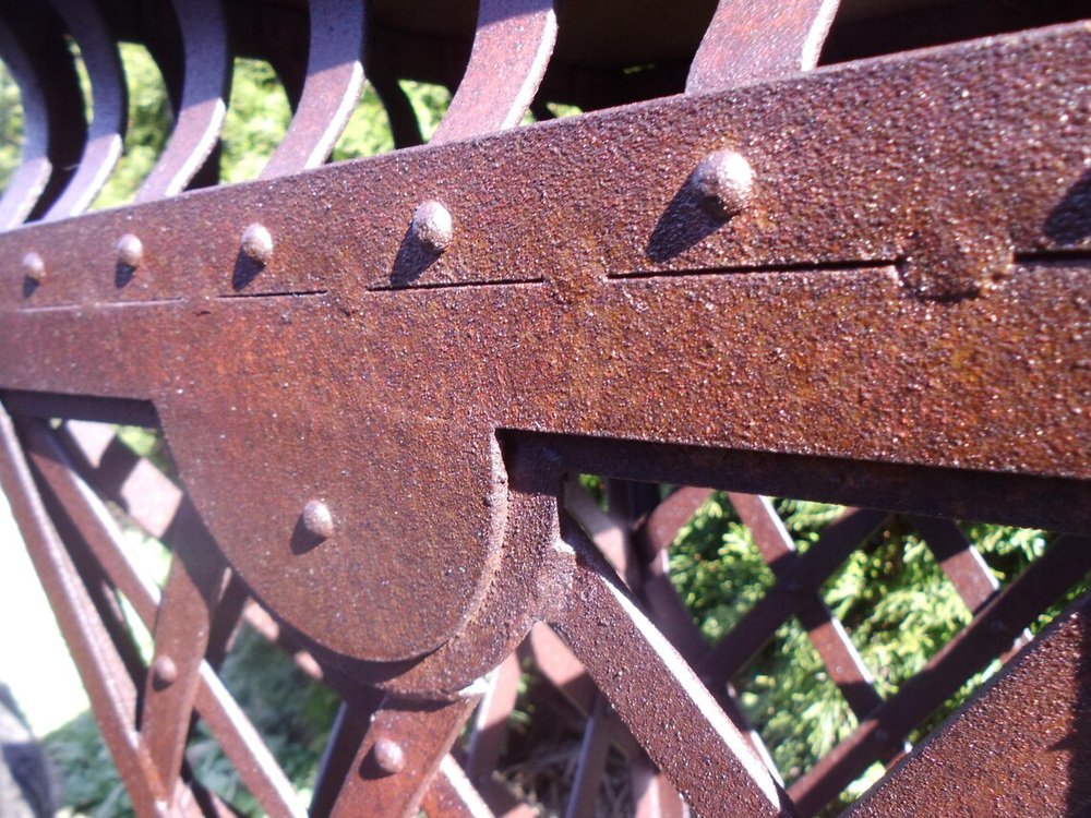 Hand-Riveted Iron Flower Column, 1980s for sale at Pamono