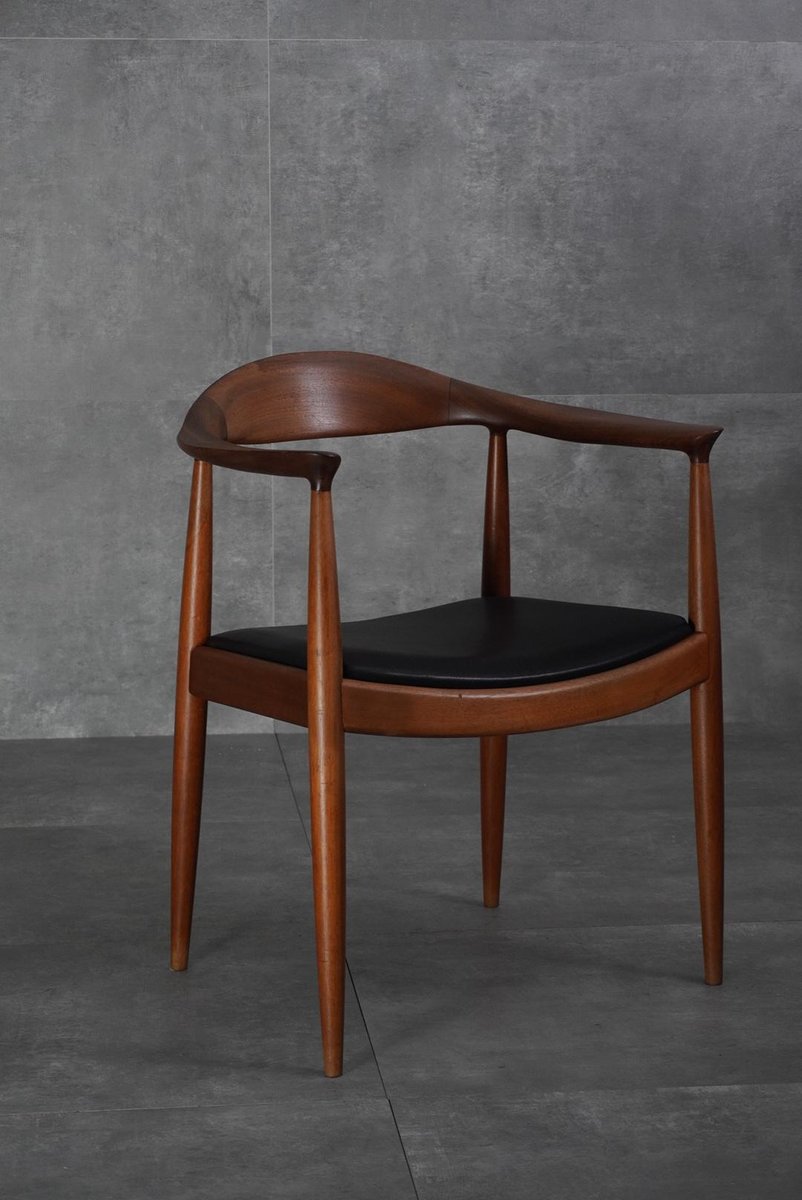 Round Mod. 503 Chair from Hans Wegner, Denmark, 1960s for sale at Pamono