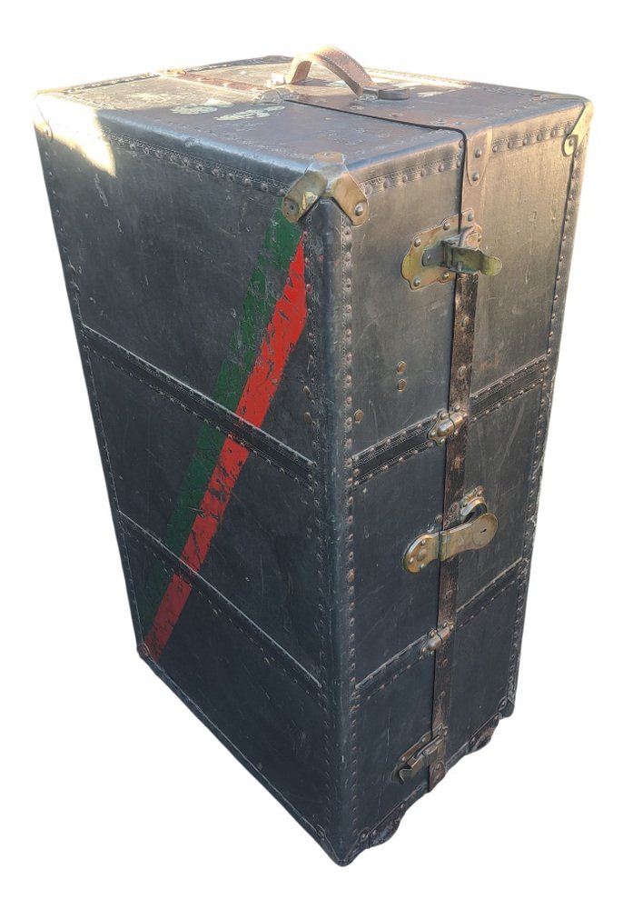 Vintage Vertical Travel Trunk, 1920s for sale at Pamono