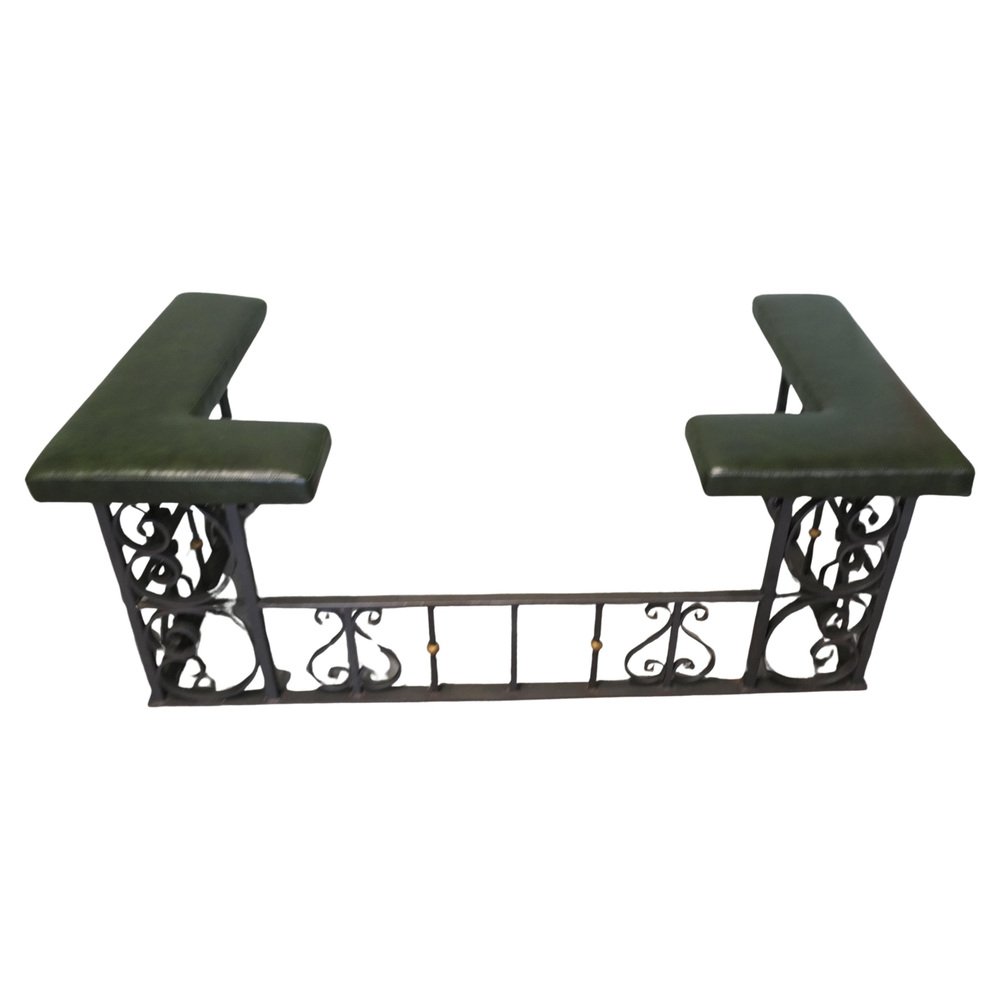 Garde-Boue Décoratif en Fer Forgé et Cuir en vente sur Pamono