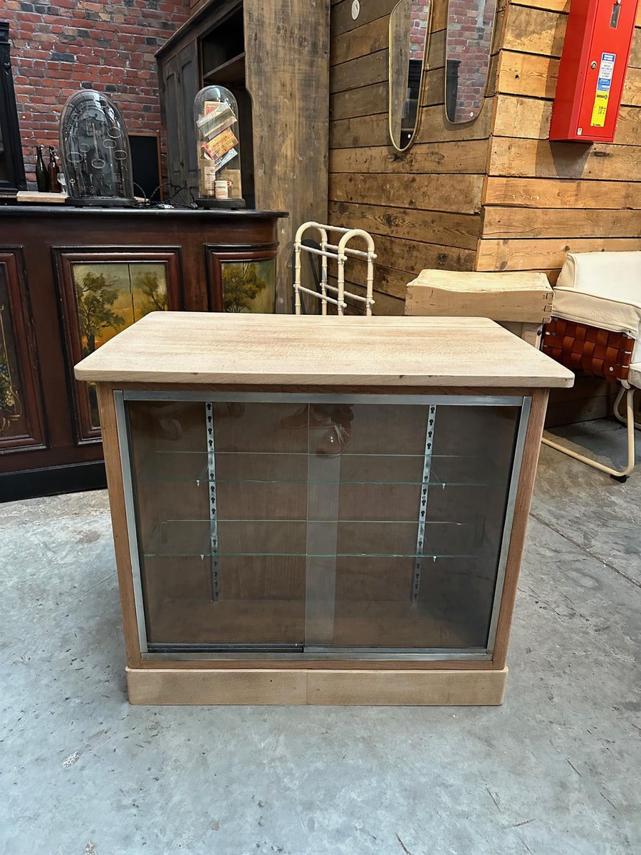 Store Display Counter, 1950s for sale at Pamono