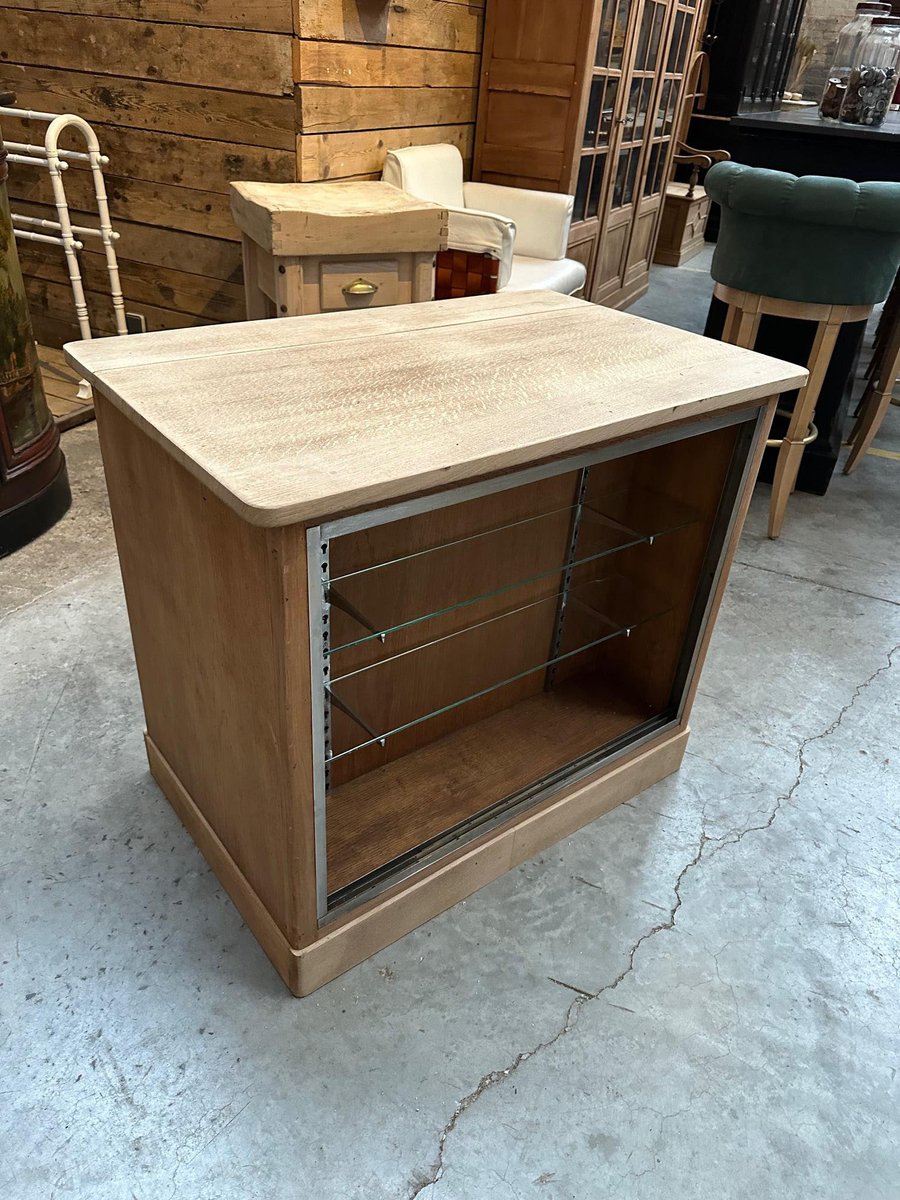 Store Display Counter, 1950s for sale at Pamono