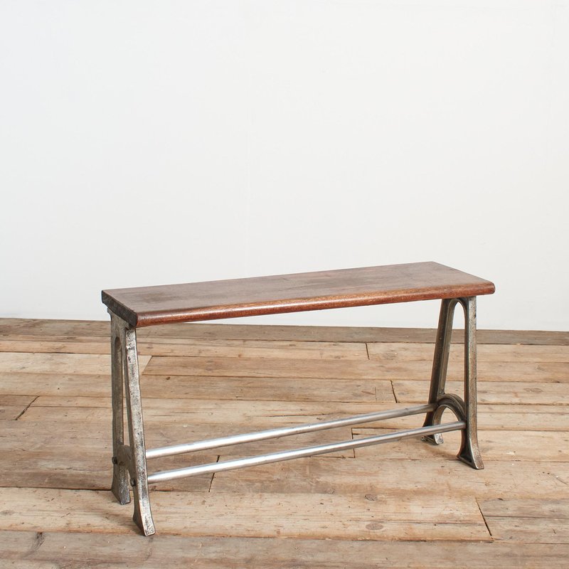 Short Antique School Locker Room Storage Bench, 1950s for sale at Pamono