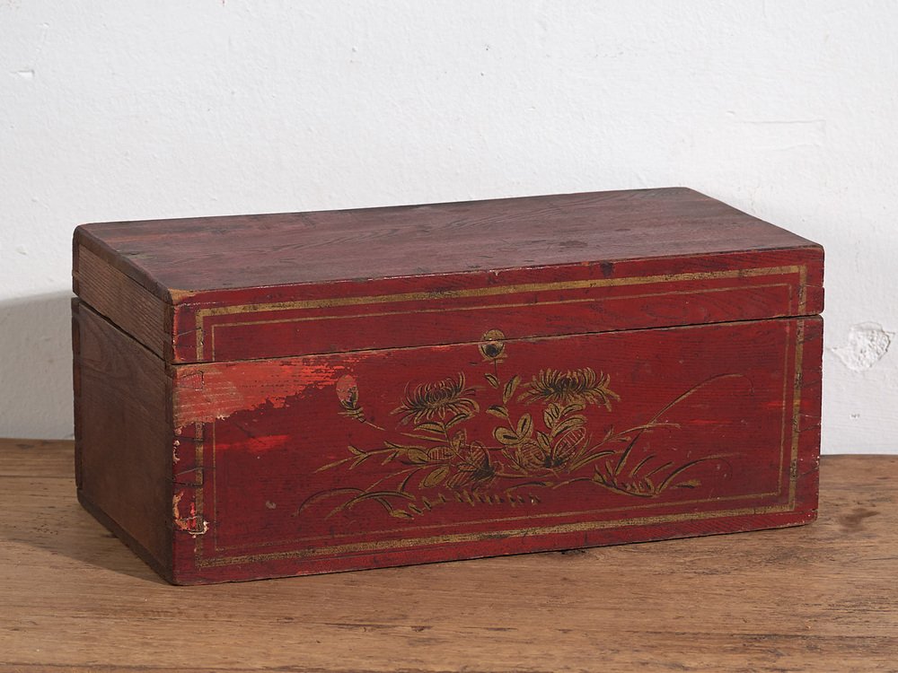 Small Antique Box with Floral Details, 1900s for sale at Pamono
