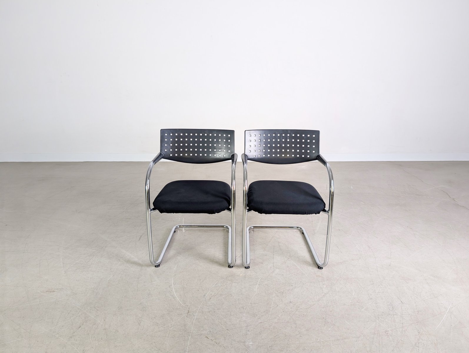 Visavis Cantilever Chairs from Vitra, Set of 2 for sale at Pamono