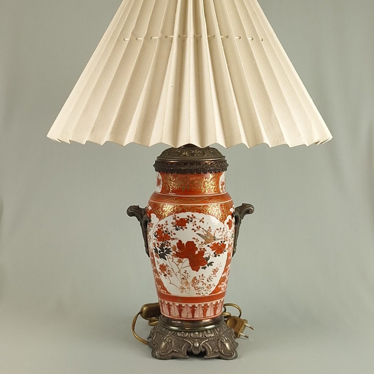 Antique Japanese Kutani Porcelain Vase Table Lamp, 1890s for sale at Pamono