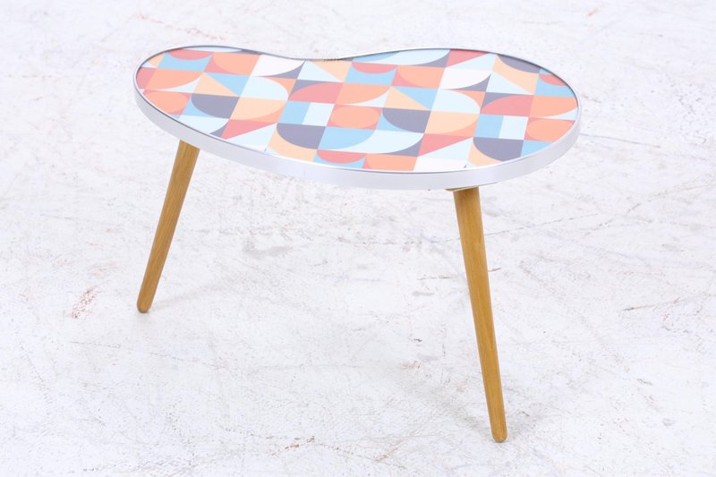 Vintage Kidney-Shaped Table with Pattern, 1960s for sale at Pamono