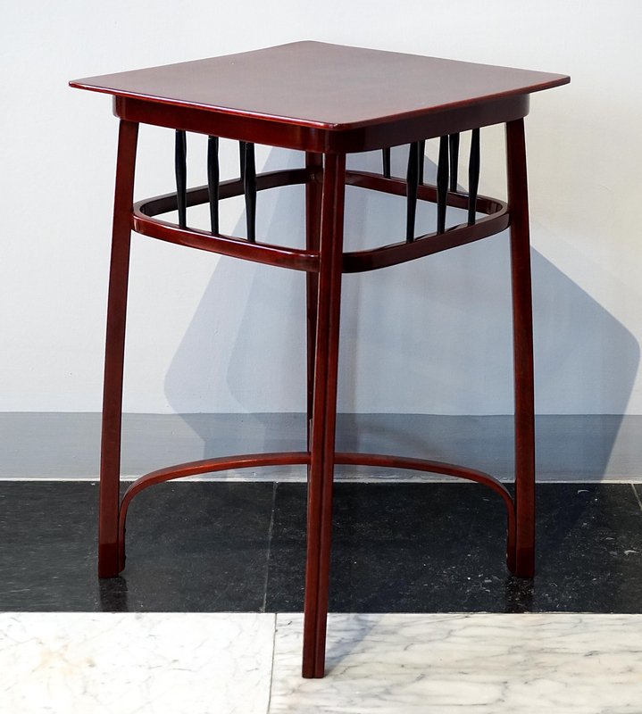 Art Nouveau Mahogany Stained Waiting Table from J.&J. Kohn, Austria ...