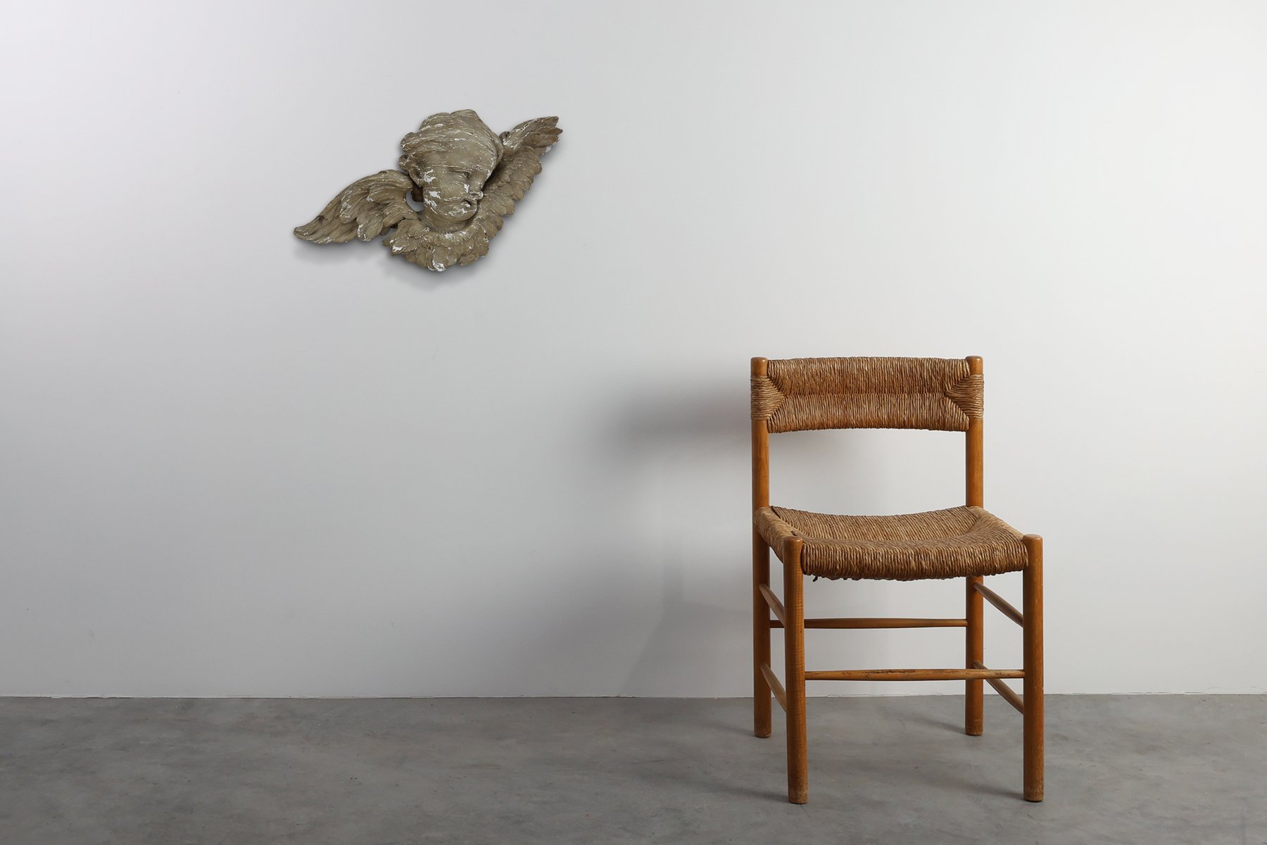 Französische Puttenskulptur aus Lindenholz und Gips, 18. Jh. bei Pamono ...